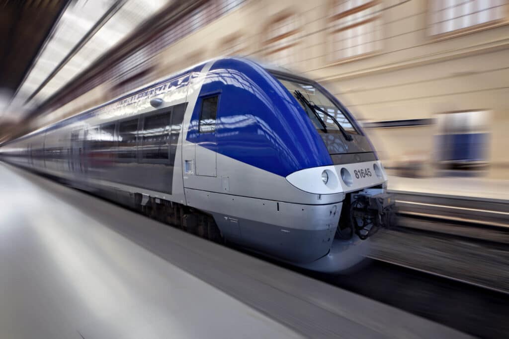 Locomotive vs Train: What's the Difference in Rail Transport?